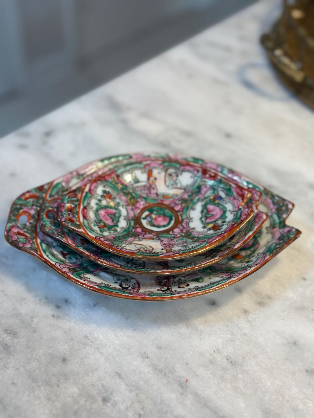Rose Medallion Fish Shapes Plates Set of 3 - Etsy