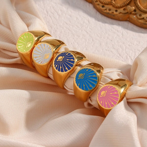 Planet Ring - Etsy