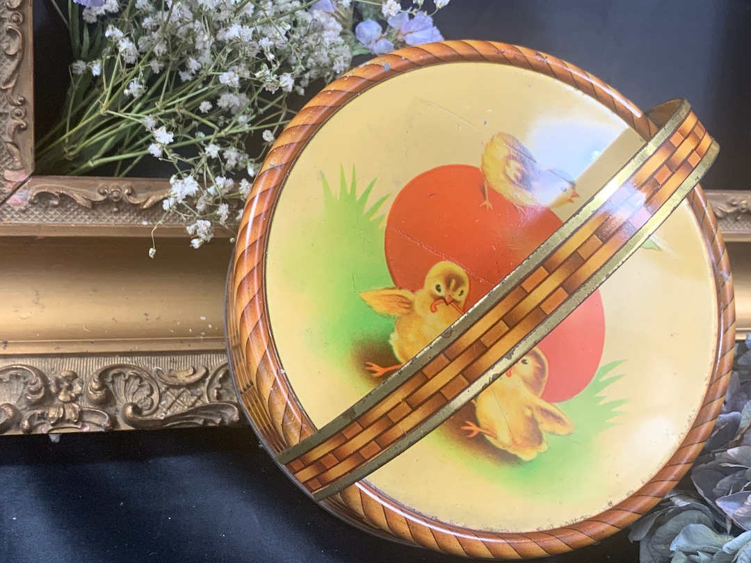 Vintage Tin Easter Decoration Round Drum With Easter Decoration Tin ...