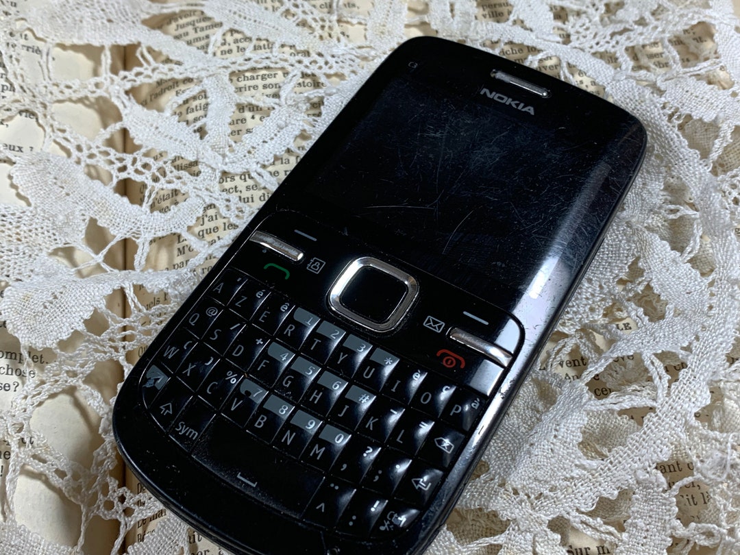 Buy Vintage Used Mobile Phone NOKIA Online in India - Etsy