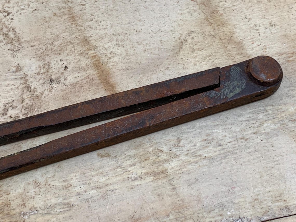 Old Rusty Compass With Dry Points - Antique Iron Drawing Divider ...