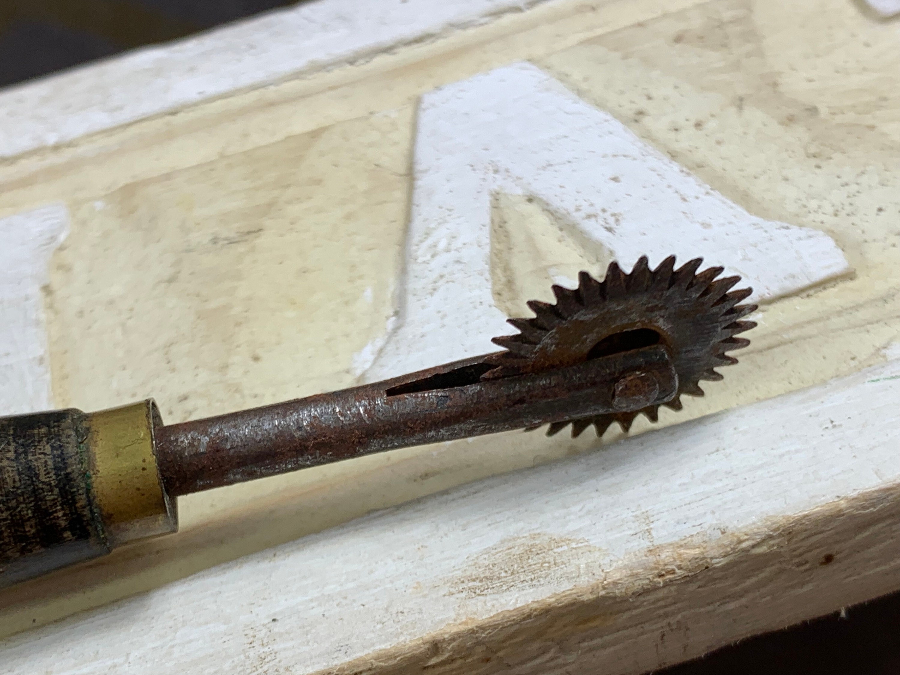 Vintage Tracing Wheel Sewing - Vintage Sewing Tool - Vintage Sewing ...