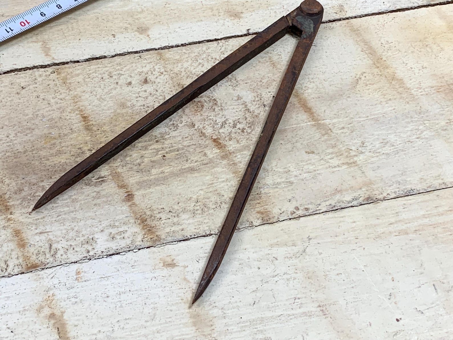 Old Rusty Compass With Dry Points - Antique Iron Drawing Divider ...