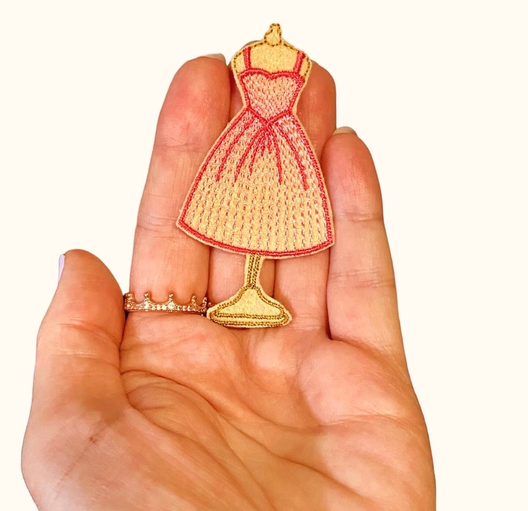 Vintage Mannequin Patch Embroidery, Iron Mannequin Patch, Mannequin ...
