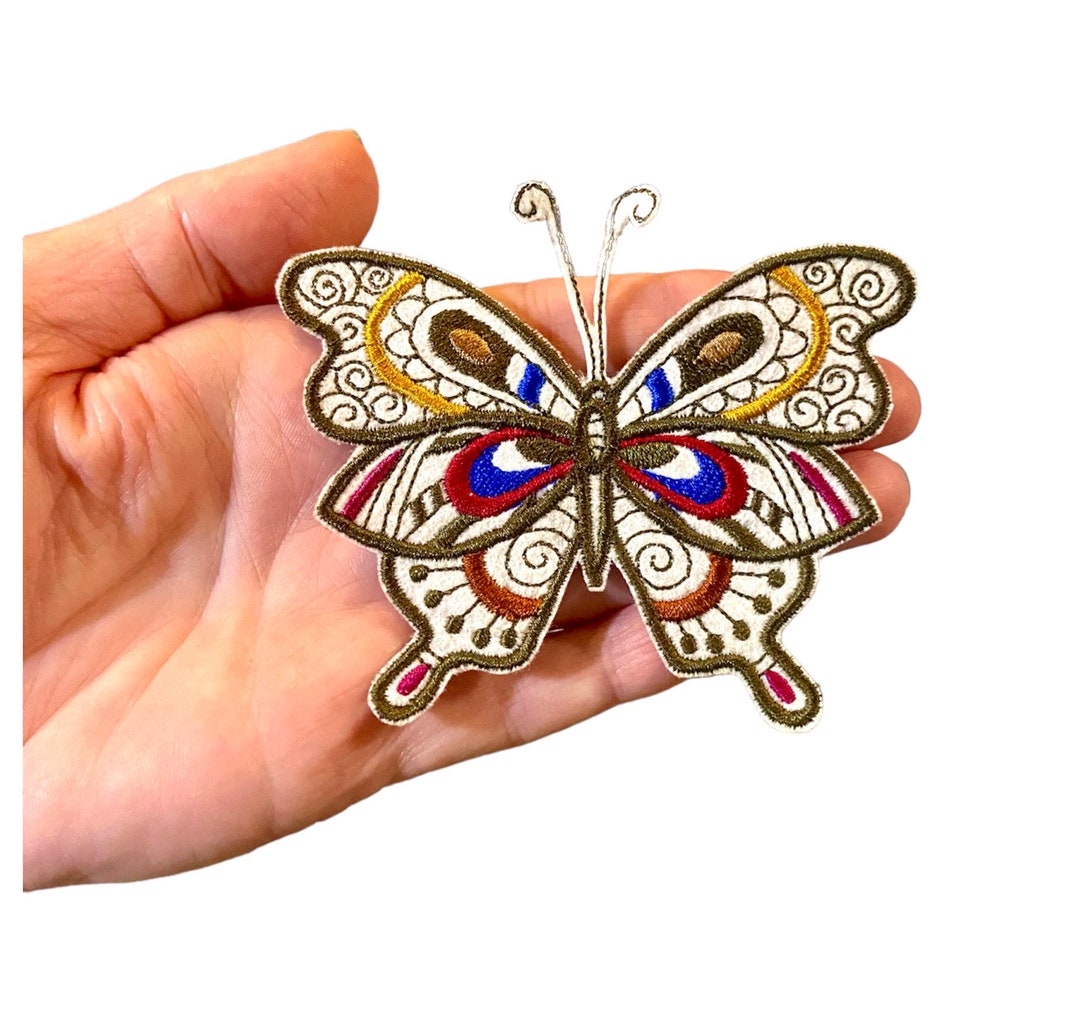 Cute Monarch Butterfly Patch Embroidered Butterfly Badge Decorative ...