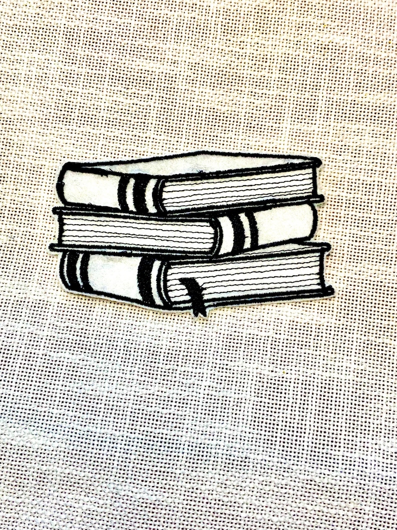 Iron Book Patch Reading Book Badge Student Badge Vintage Decorative ...