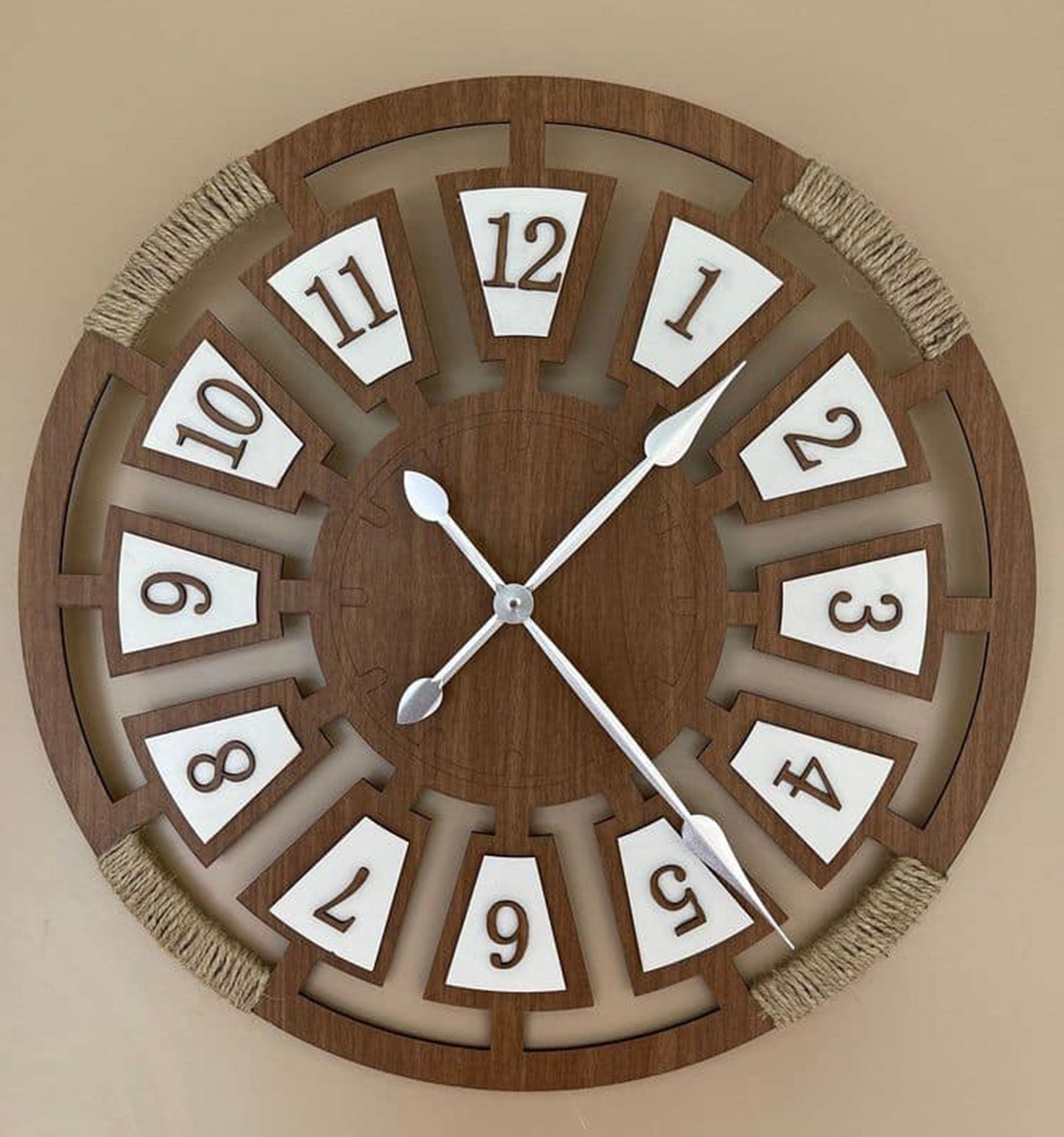 Wooden Rope Decorative Wall Clock,stunning and Sophisticated Stylish ...