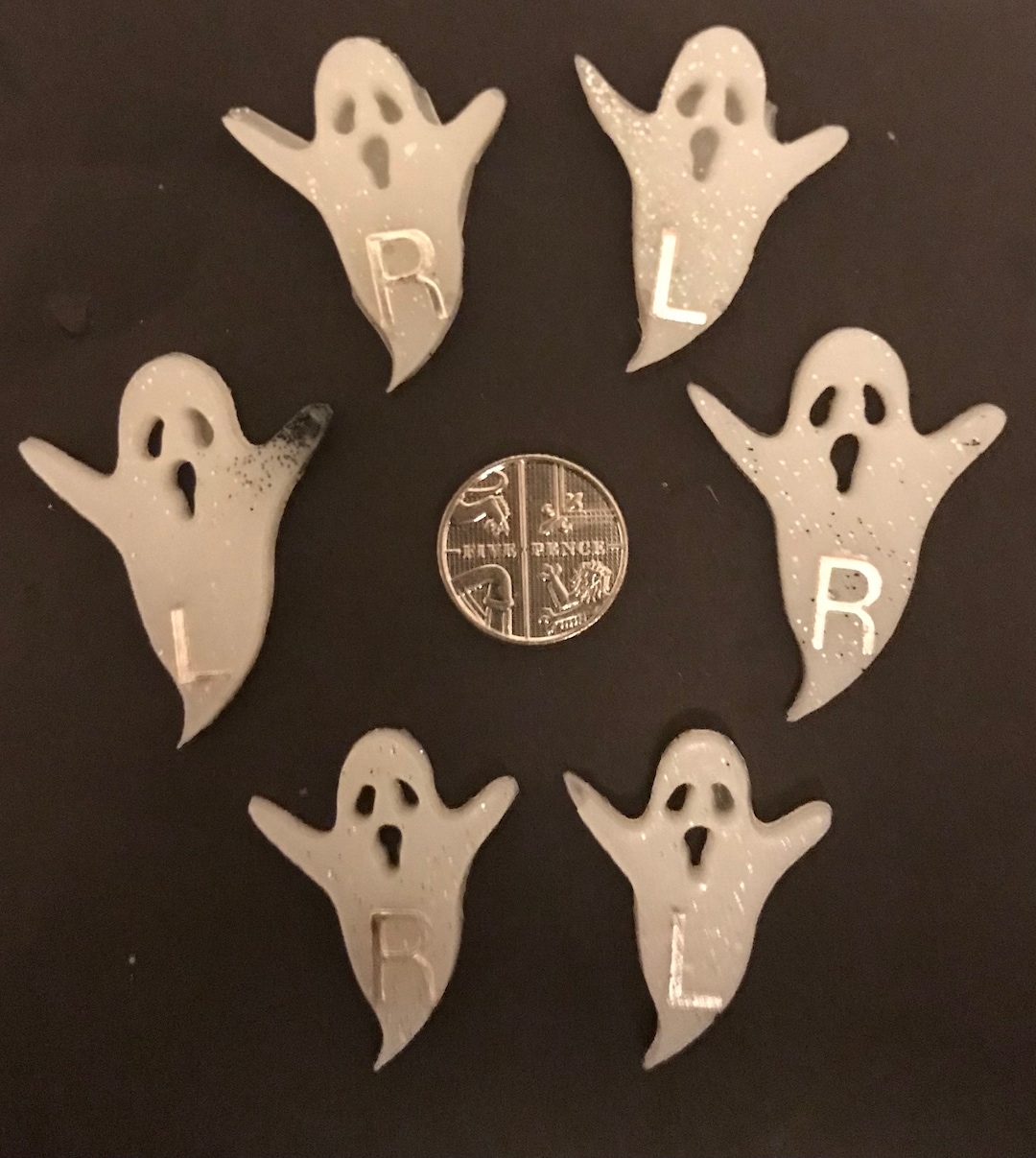 Pair of Ghost Shape X-ray Markers 3.7x3.0/3.2x2.6/3.1x2.5/2.7x2.1/2.2x1 ...