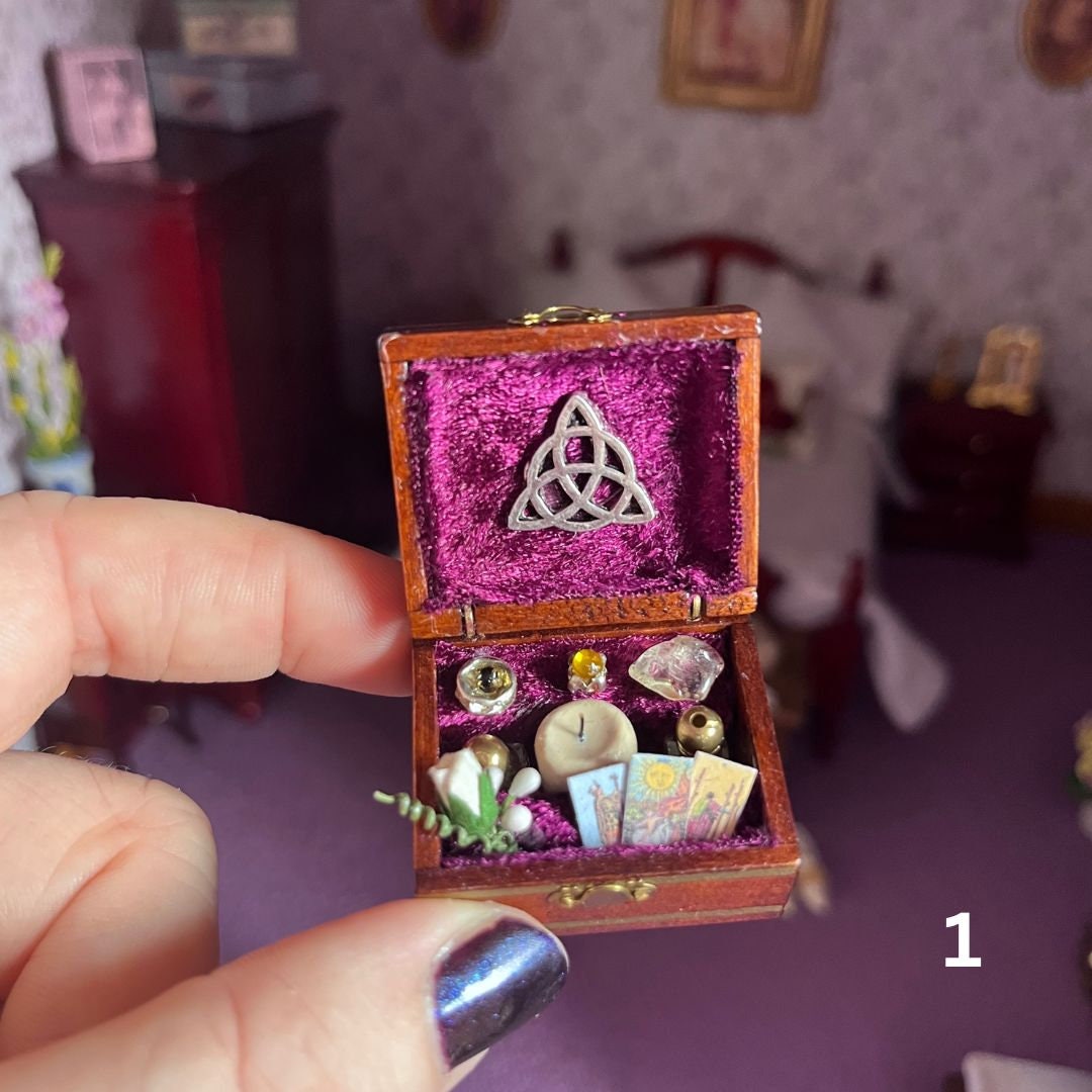 Miniature Witchcraft Kit // 1:12th Scale Witch // Haunted - Etsy