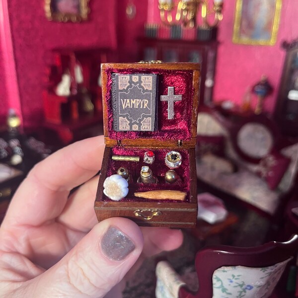 Vampire Hunting Kit - Etsy