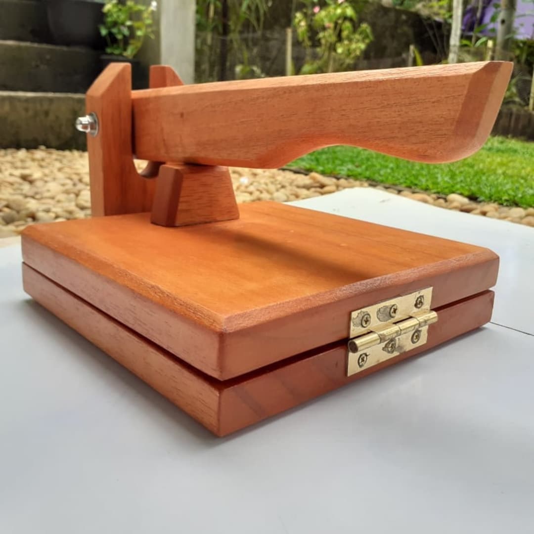 Brown Color Wooden Tortilla Press Personalized 6X6 Inches Manual ...