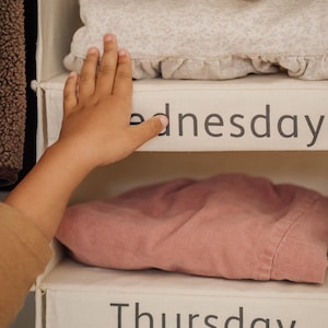 Daily Activity Planning Kids Wardrobe Dividers for School Days of the ...