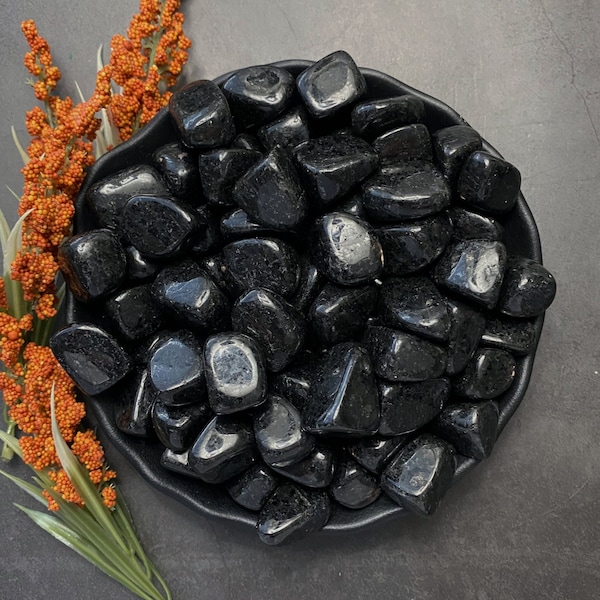 Nuummite Crystal - Etsy