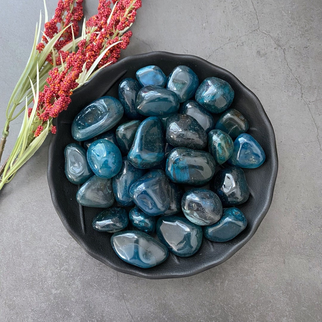 Teal Agate Tumbled Stones | Polished Teal Blue Agate Crystal Gemstones ...