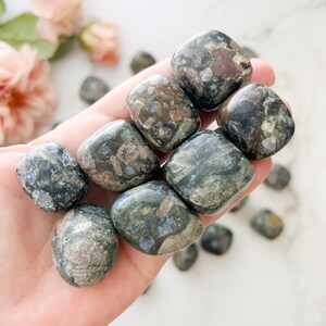 Que Sera Tumbled Stones | Polished Que Sera Crystal Gemstones, Llianite ...