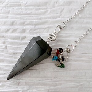 Hematite Pendulum | Hexagonal 6 Sided Hematite Crystal Pendulum W/chakra Chain | Hematite ...