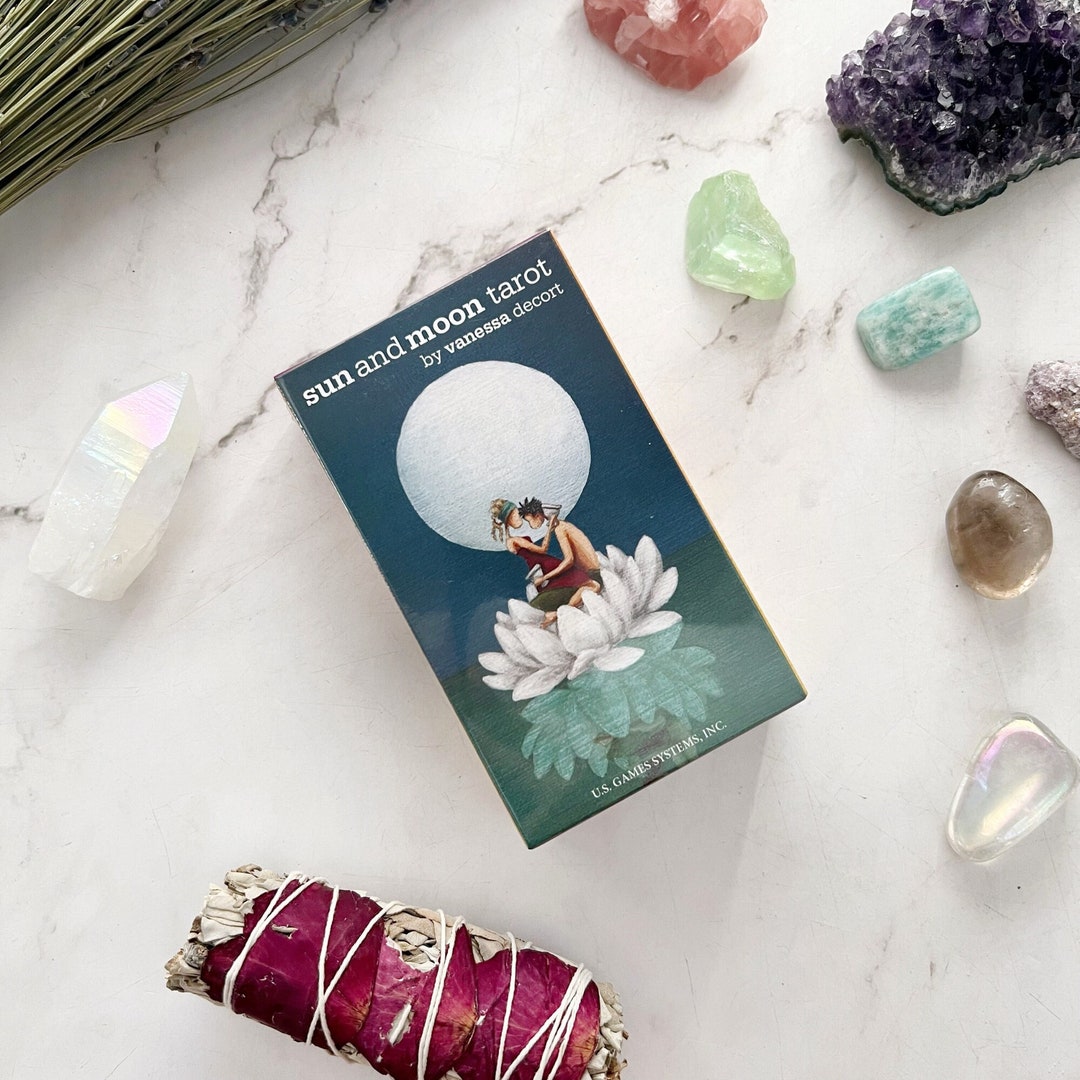 Sun and Moon Tarot Card Deck by Vanessa Decort | 78 Sun and Moon Tarot ...