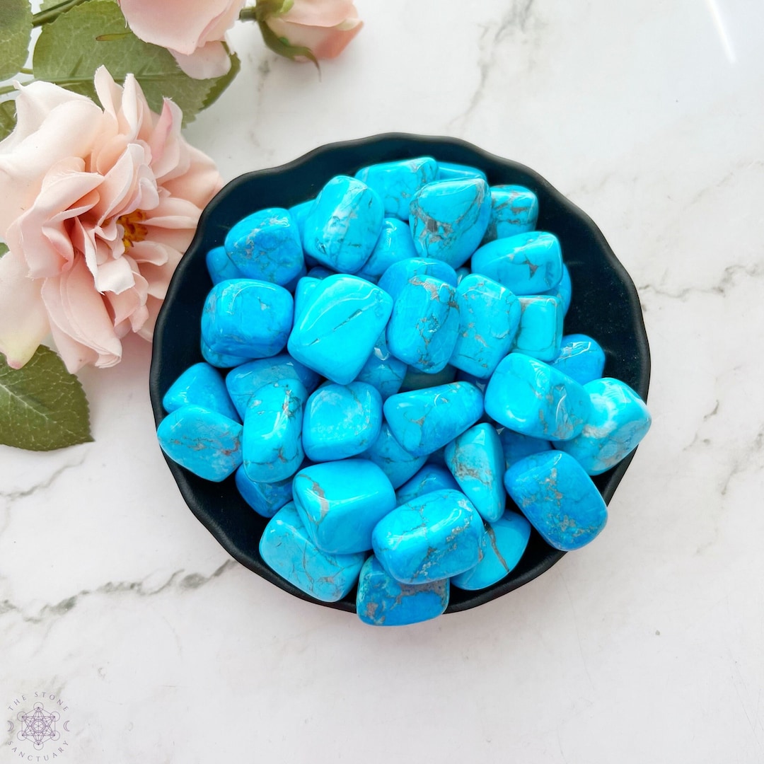 Blue Howlite Tumbled Stones | Polished Blue Howlite Gemstones (dyed ...