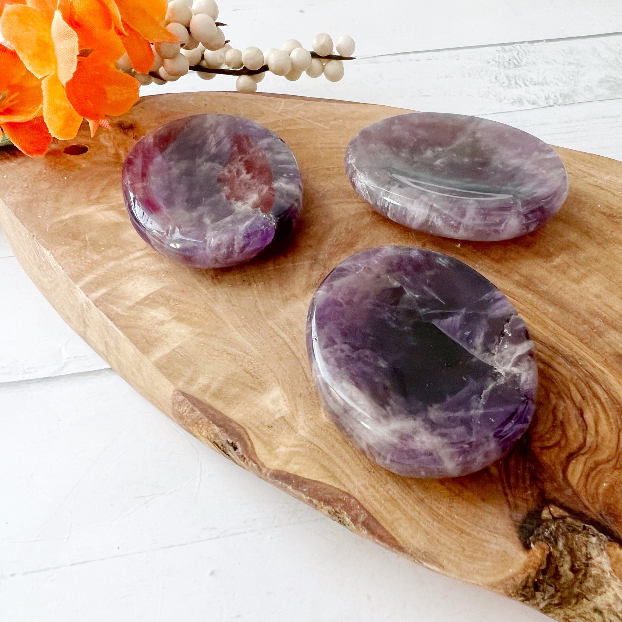 Amethyst Worry Stone: Polished Oval Crystal Gemstone Thumb Stone for ...