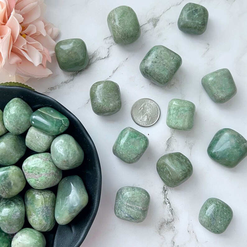 Green Garnet Tumbled Stones | Polished Green Grossularite Crystal ...