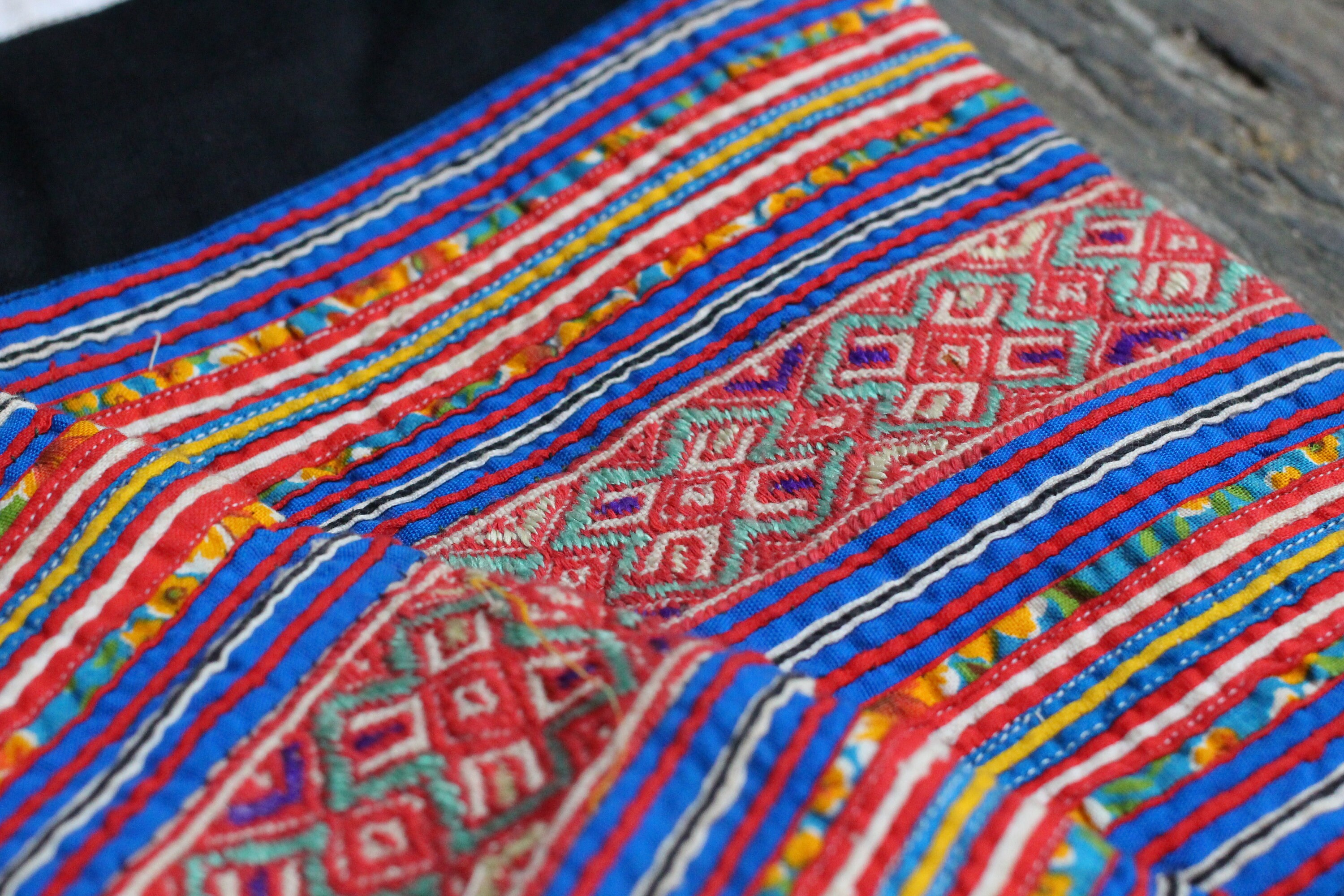 Traditional Vintage Jacket Hmong Hill Tribe Embroidered Tribal White ...