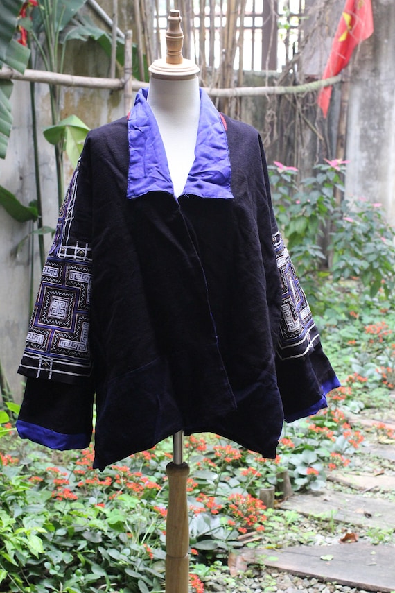 Traditional vintage Jacket Hmong Hill Tribe Embroider… - Gem