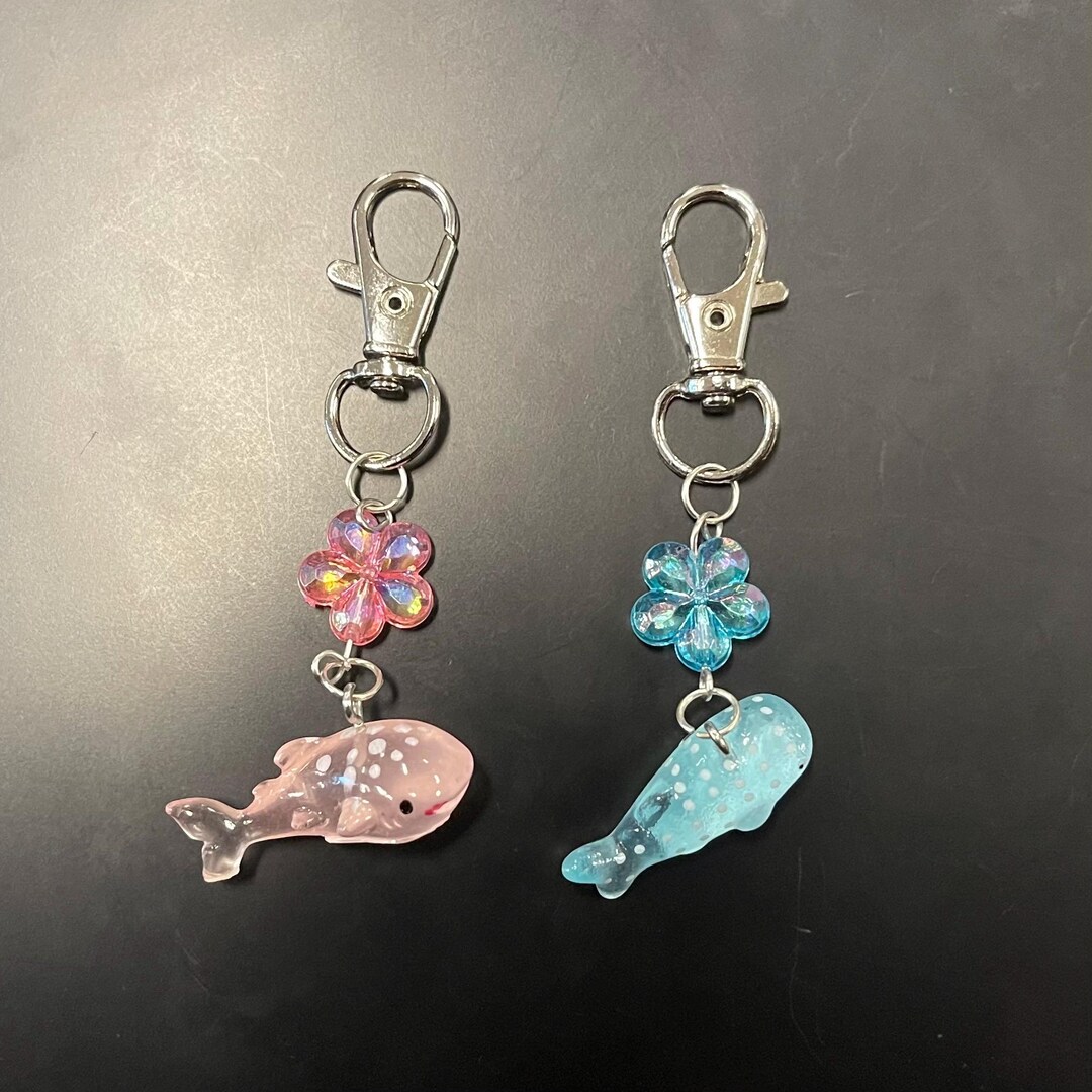 Pair of Whale Shark Keychains aesthetic, Soft, Coquette, Cottagecore ...