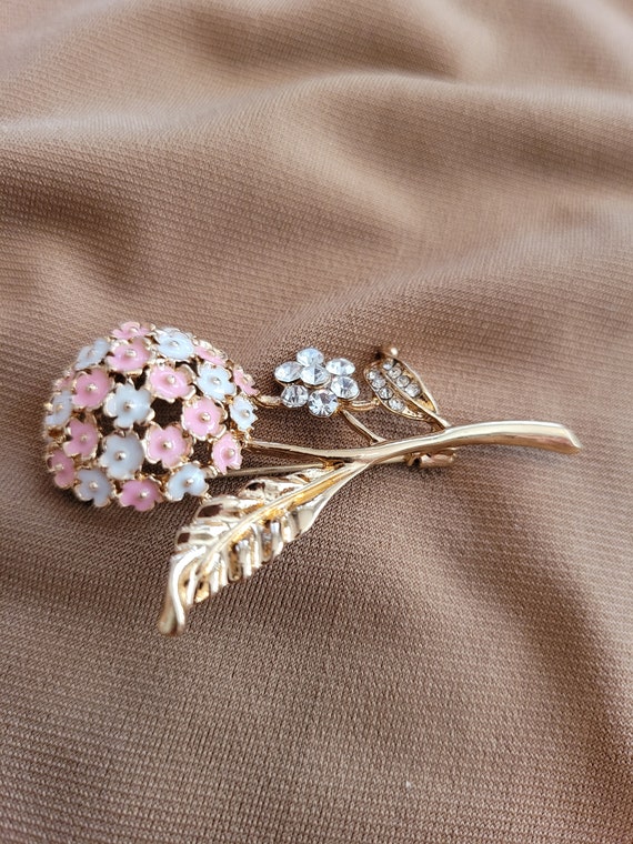 Lilac Brooch Gem