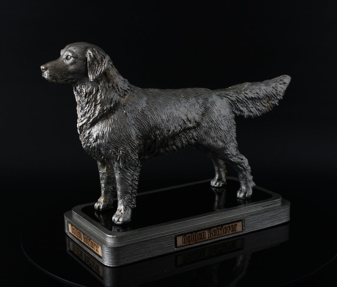 Personalized Golden Retriever Statue, Large Dog Statue on Base - Etsy