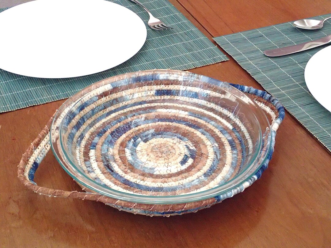 Coiled Rope Pie Plate Carrier: Coastal Beach Bakeware Basket With Cork ...