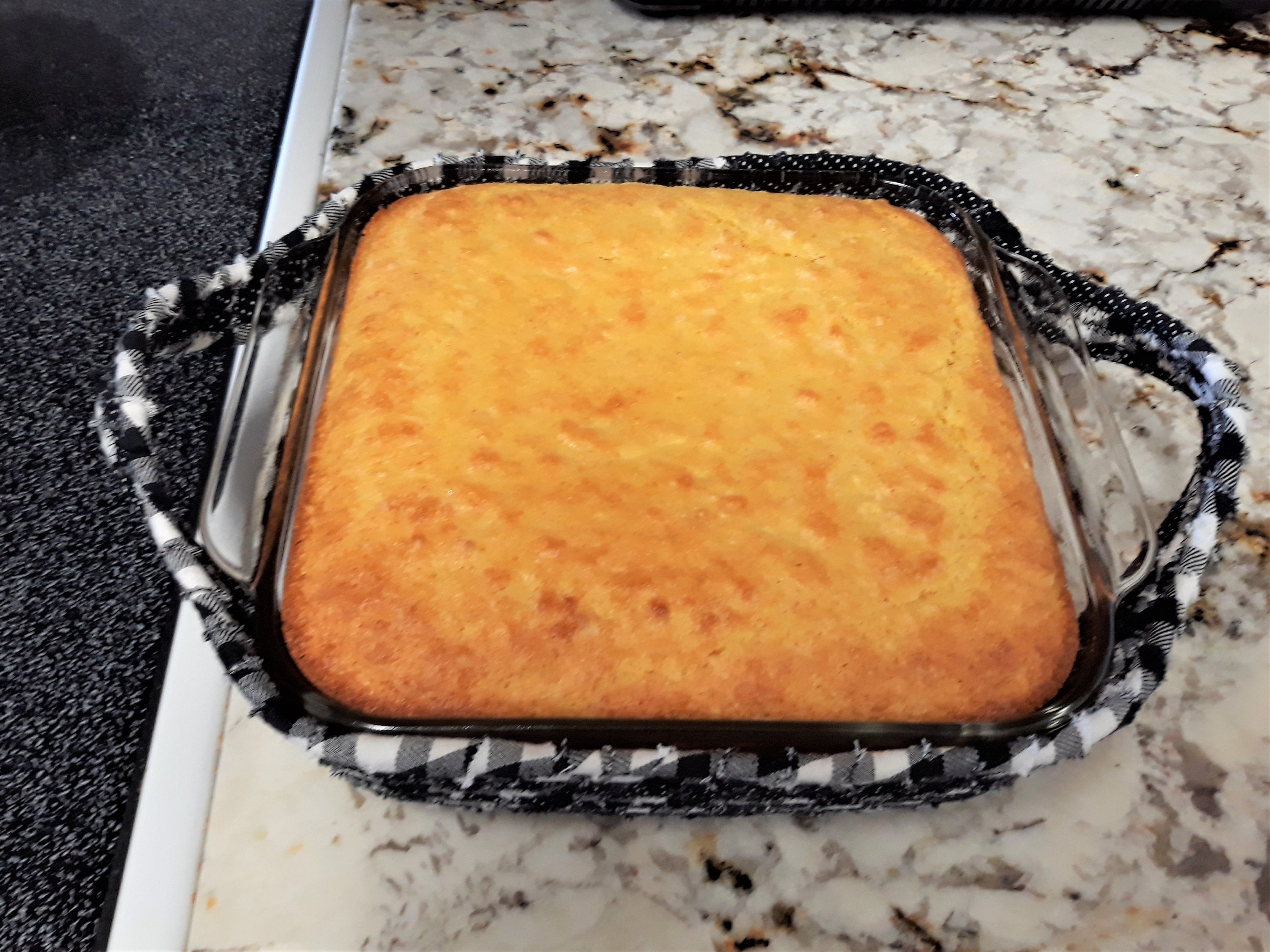 8x8 Square Bakeware Cozy Baking Dish Holder With Cork Base in - Etsy
