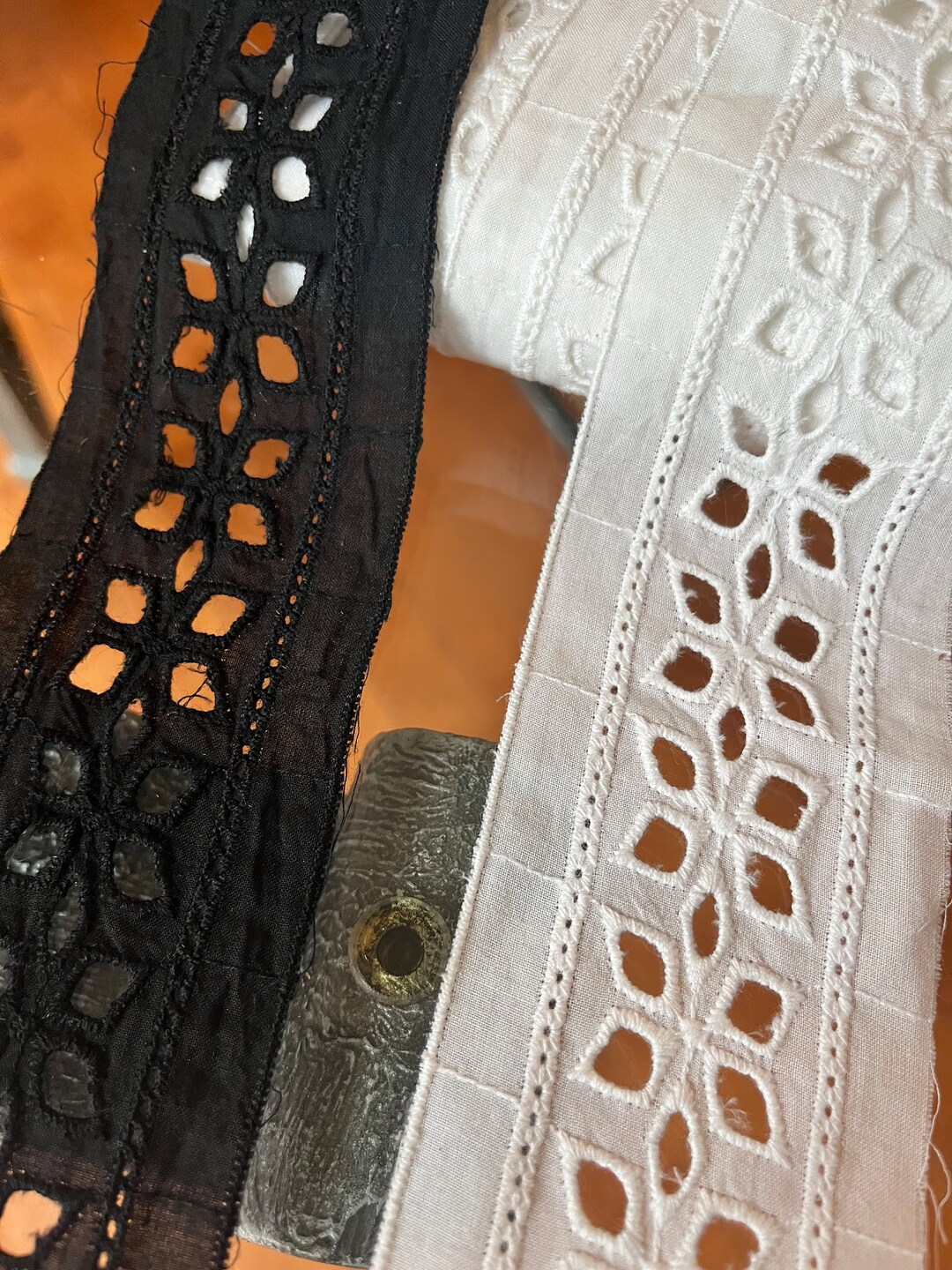 Floral Cotton Eyelet Lace, White or Black, 1 Yard,2.5" Wide, 600 - Etsy