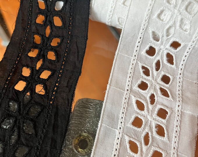 Floral Cotton Eyelet Lace, White or Black, 1 Yard,2.5" Wide, 600 - Etsy