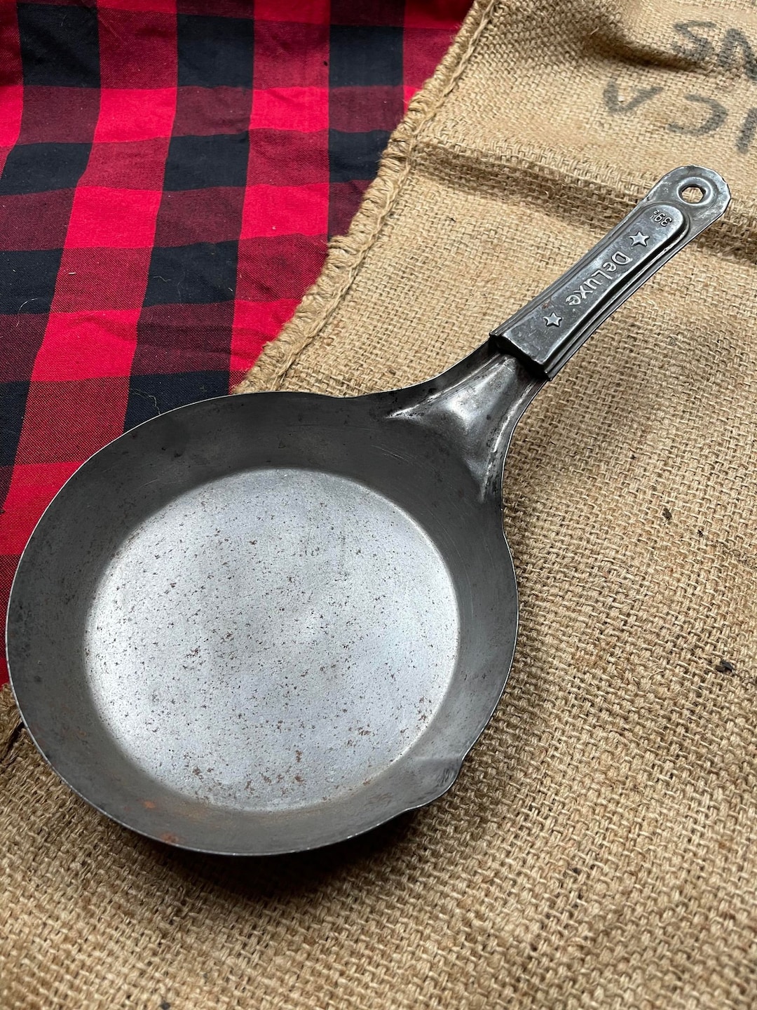 Deluxe Cold Handle Skillet, Cowboy Skillet, Camp Cookware, Bushcraft ...