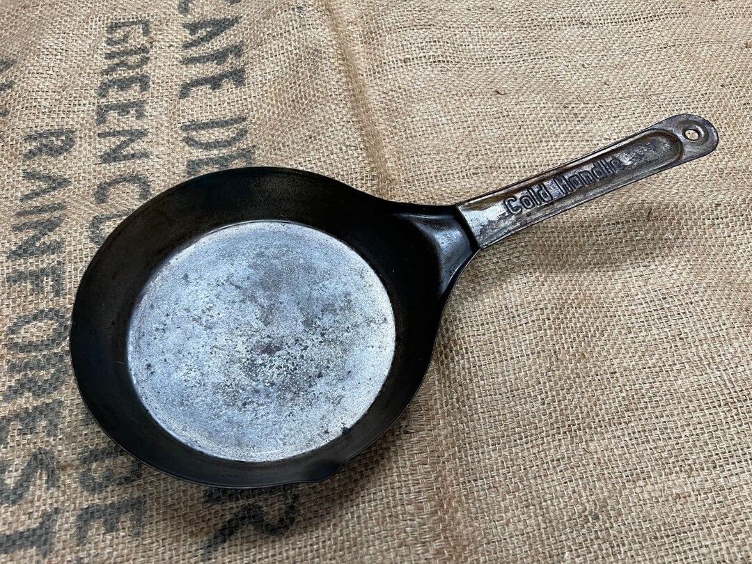 Cold Handle Skillet 40 Cowboy Skillet Camping Gear Vintage - Etsy
