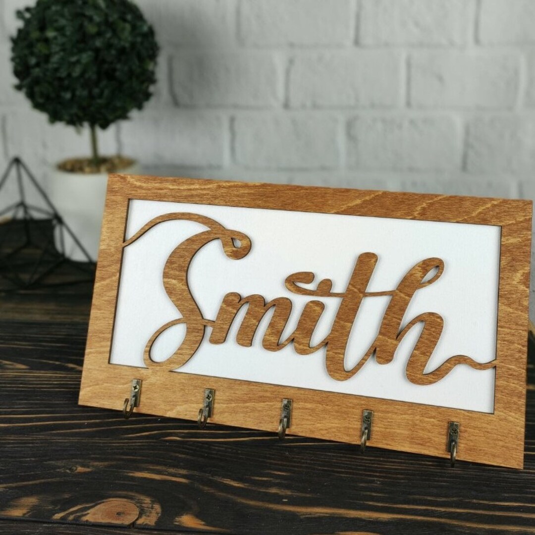 Personalized Wood Key Holder Last Name Key Organizer for Wall Unique ...