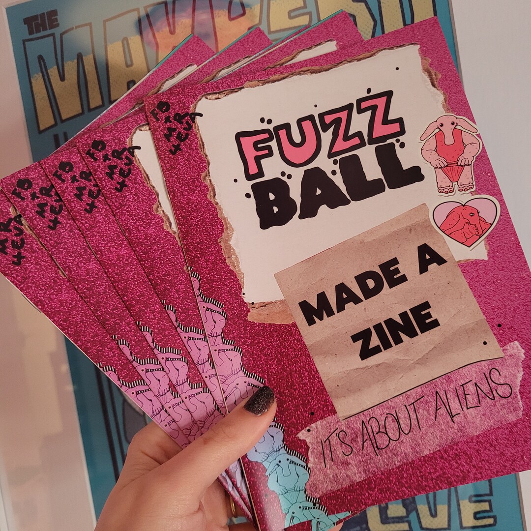 FUZZBALL Made A Zine - Issue 1 - It's About Aliens - Etsy