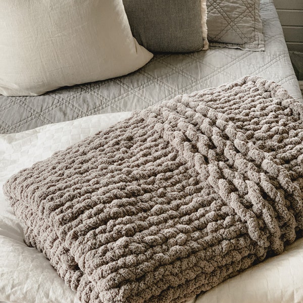 Chunky Throw - Etsy