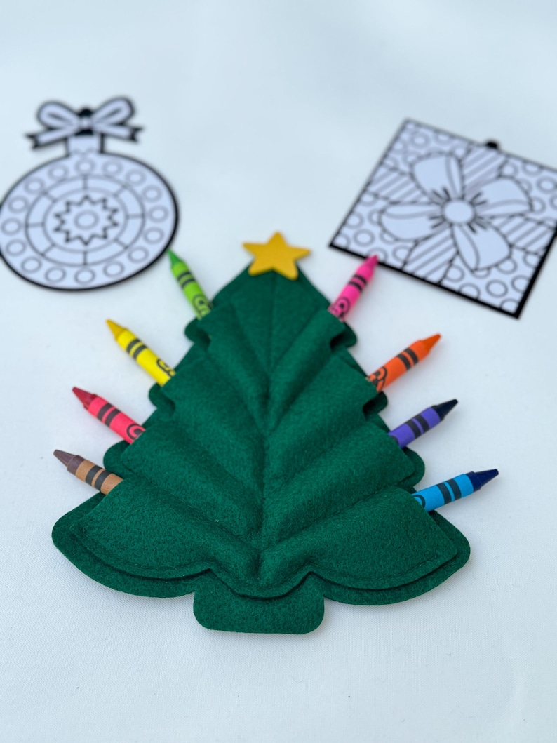 Christmas Coloring Kit: Crayon Tree, 8 Crayons, 2 Coloring Cards - Etsy