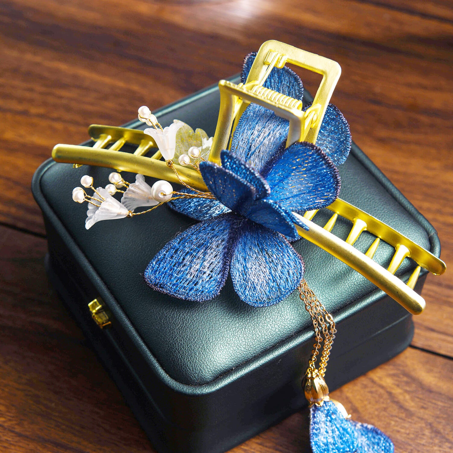 Blue Butterfly Flower Hair Claw: Tassel Garden Hair Clip - Etsy