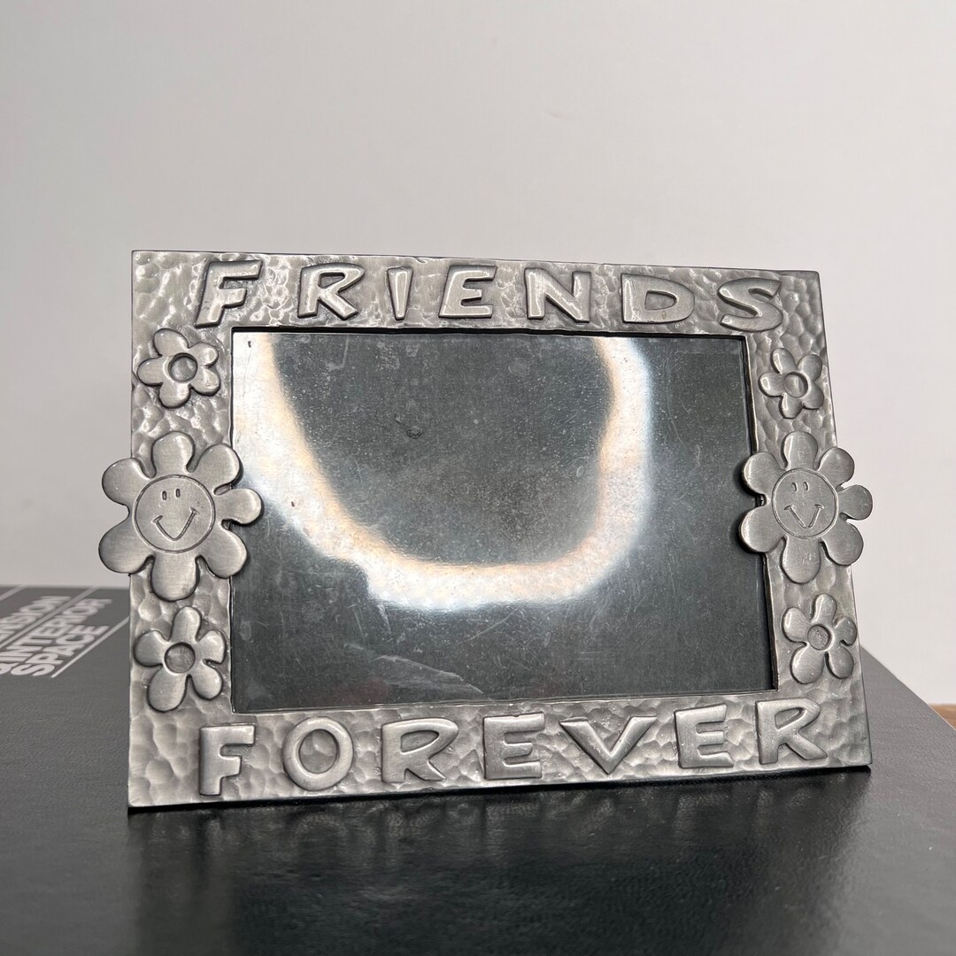 Vintage Retro Y2K Friends Forever Metal Frame, Retro Daisy, Gallery ...