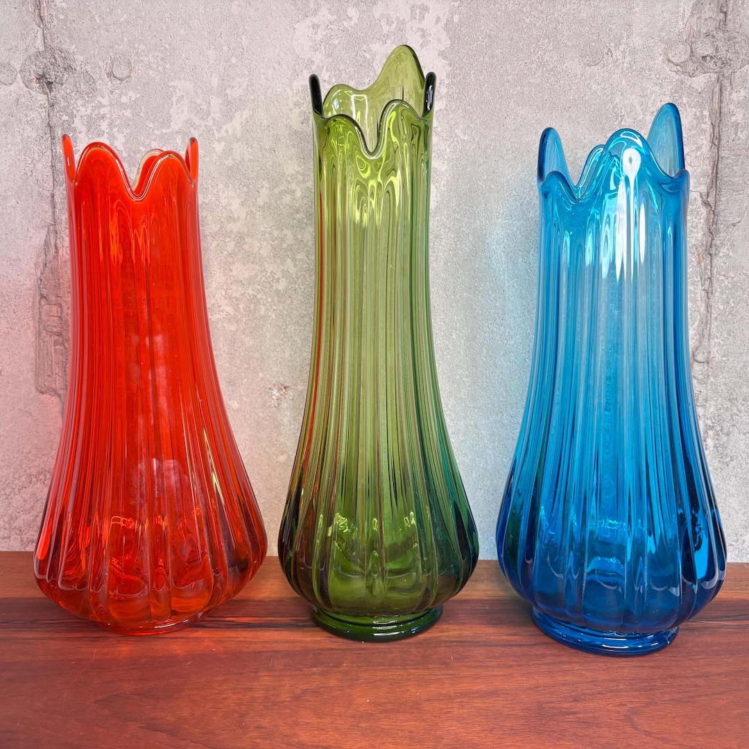Pick-a-piece Le Smith Ribbed Swung Vase, Pink Glass, Mcm Decor, Blue ...