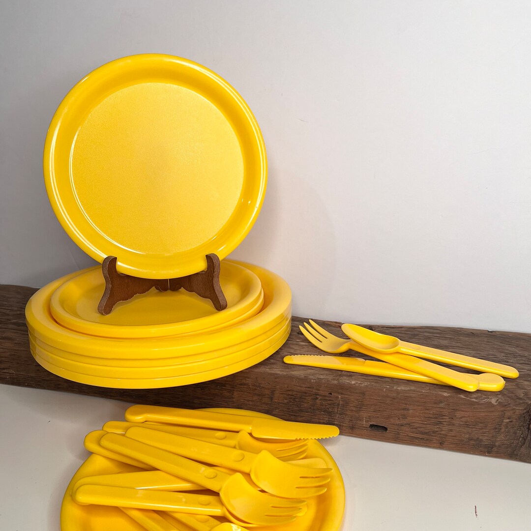 Vintage Yellow Plastic Plate Set, Yellow Melamine Plates & Utensils ...