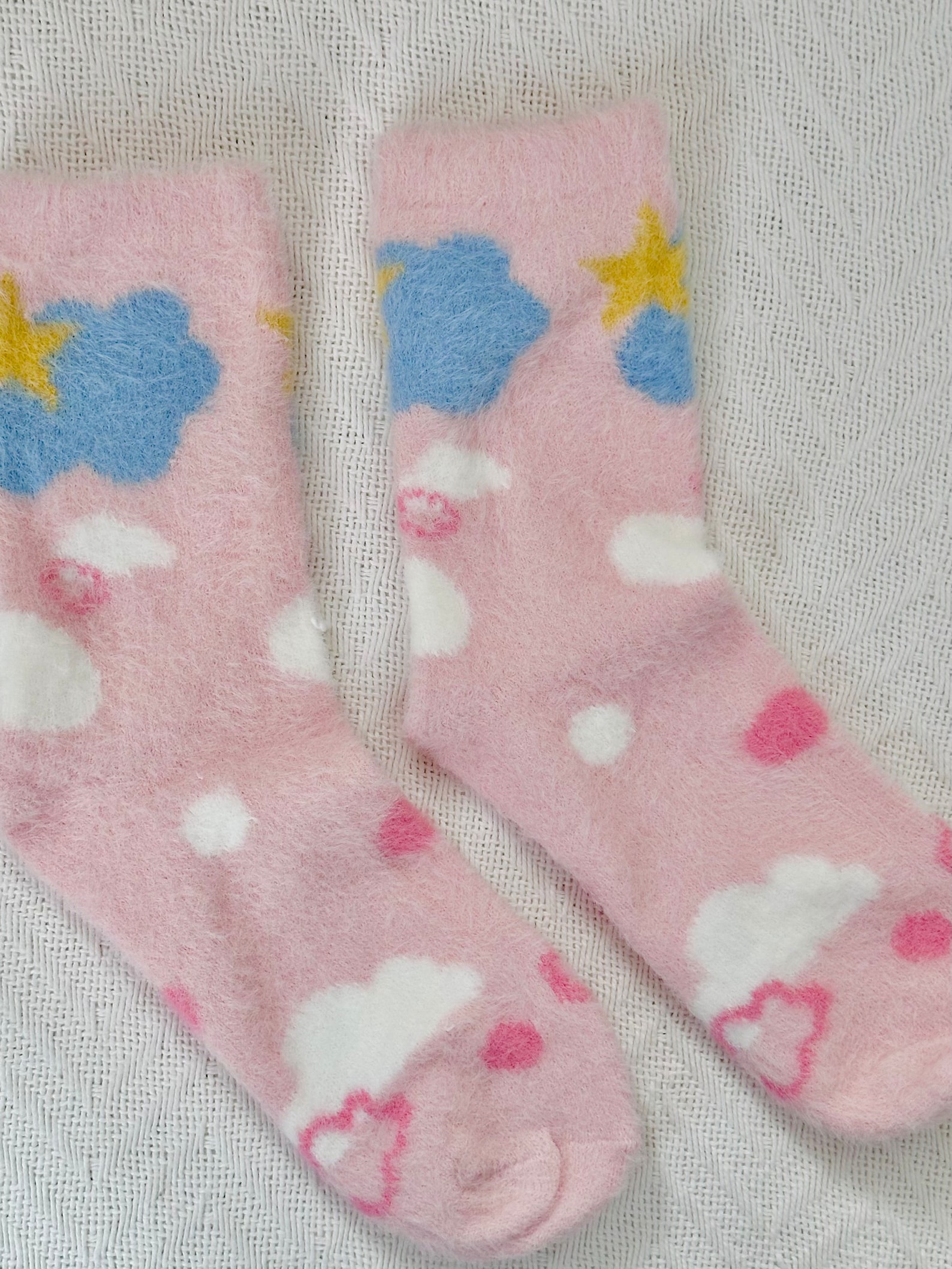 Super Soft Stretchy Slipper Fluffy Socks, Cozy Fuzzy Winter Bed Socks ...