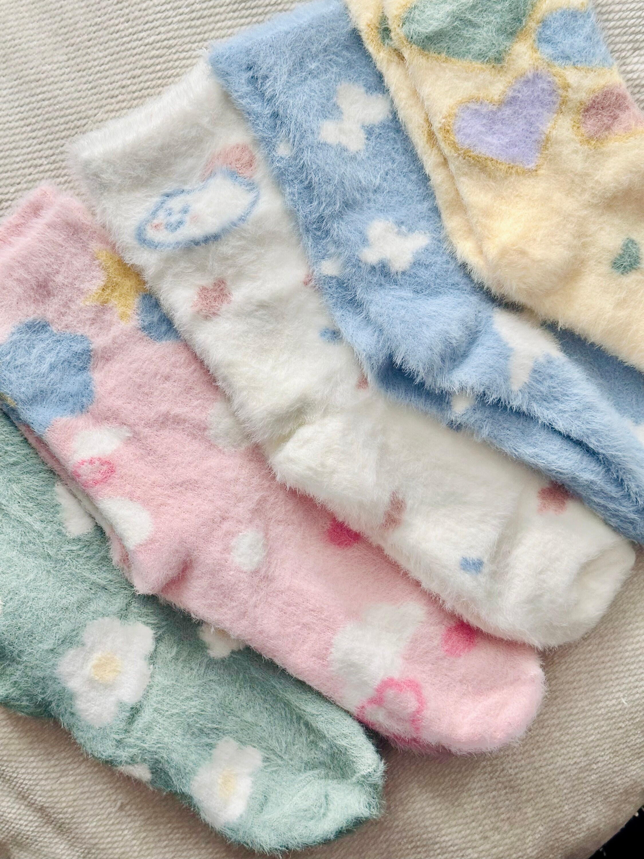 Super Soft Stretchy Slipper Fluffy Socks, Cozy Fuzzy Winter Bed Socks ...
