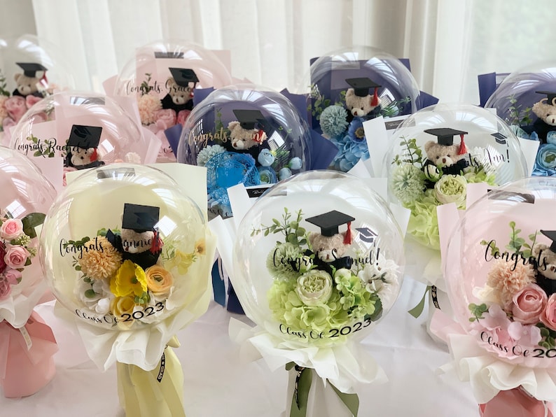 Graduation Bouquet: Flower Arrangement, Flower Balloon, Personalized Gift, Flower Bouquet ...