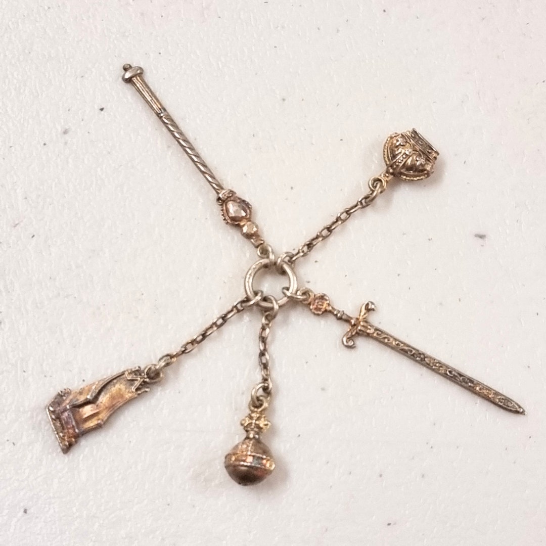 Antique Gold on Sterling Silver George V Coronation Charm 1911. Go/995 ...