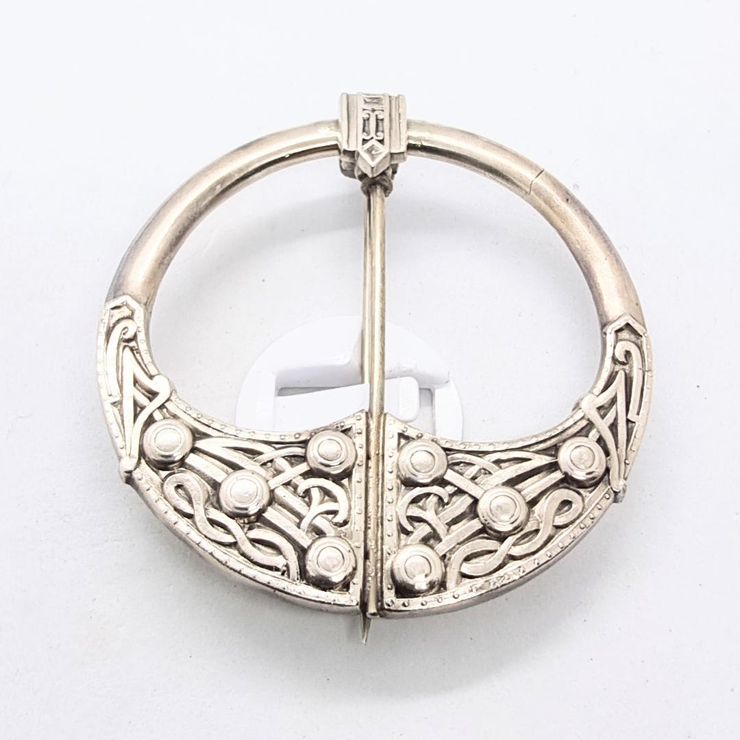 Victorian Pseudo Penannular Brooch, Sterling Silver, Design Kite Mark ...