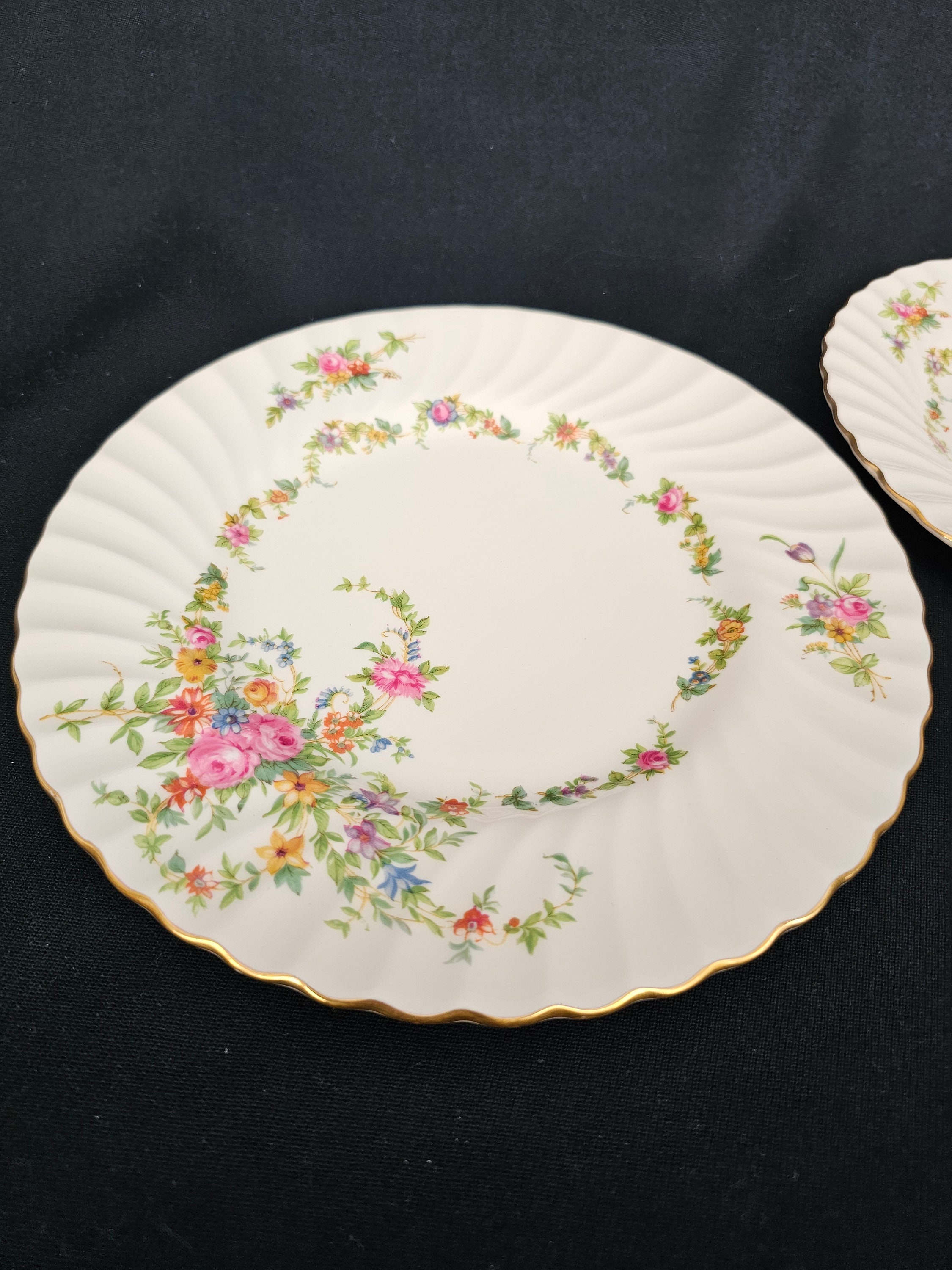 Vintage Minton's (england) Fine Bone China LORRAINE, S560, Dinner Plate ...