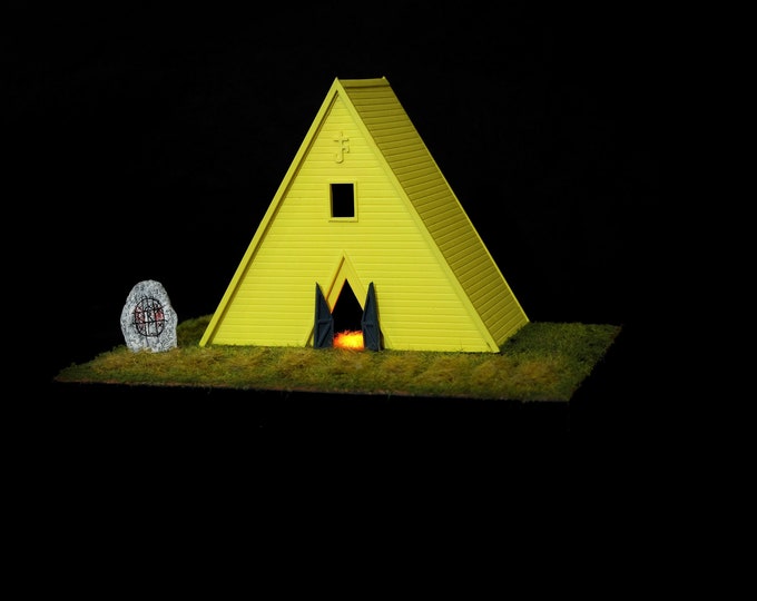 Midsommar Yellow Pyramid Building Midsommar Temple Miniature Diorama ...